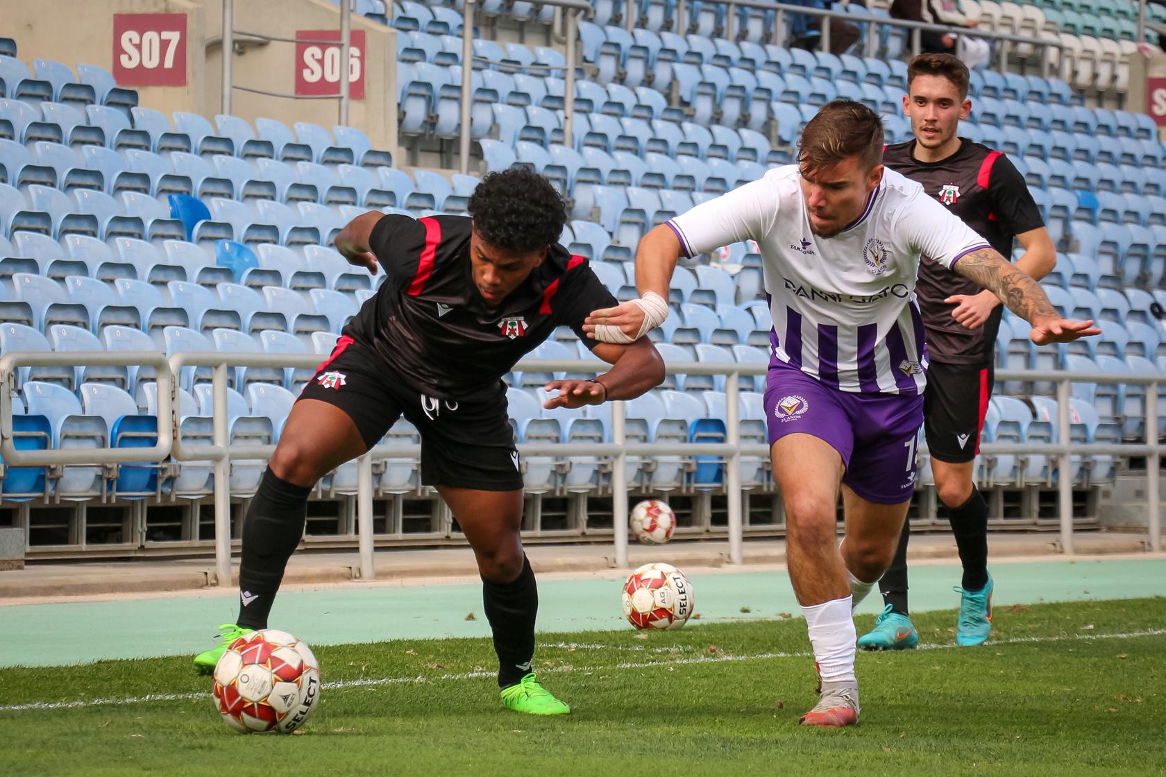 Vitória frente ao Inter Almancil | LOULETANO DC